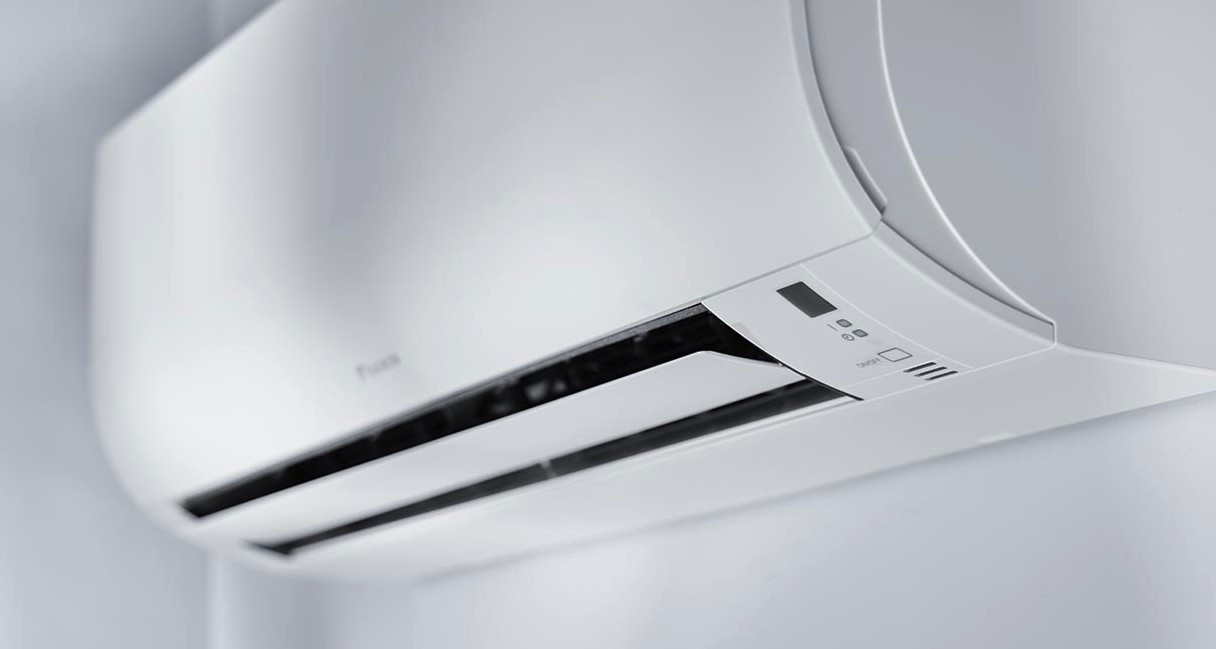 Ilmalämpöpumppu Daikin Comfora N 35 Myymme ja vuokraamme ...